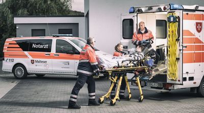 112: Diese Nummer rettet Leben – Notrufnummern merken – Bei Krankheit ...